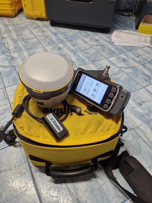 Vand Receptor GNSS Trimble R2 Alesd • OLX.ro