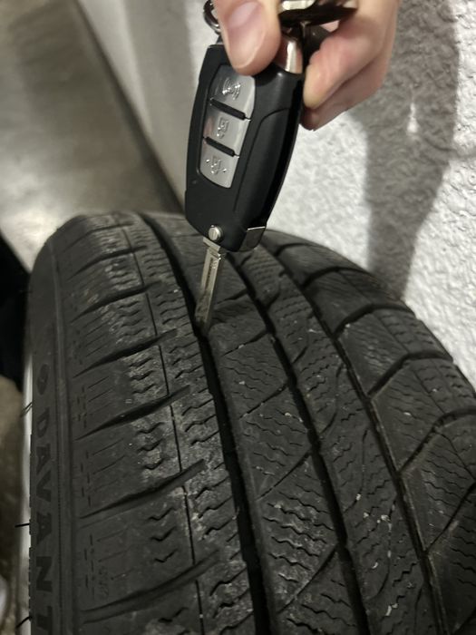 Roti Skoda cu jante originale Bucuresti Sectorul 5 • OLX.ro