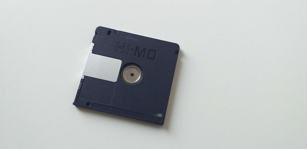 Minidisc Sony High Capacity Media HI-MD 1GB(ORIGINAL) Targu-Mures • OLX.ro