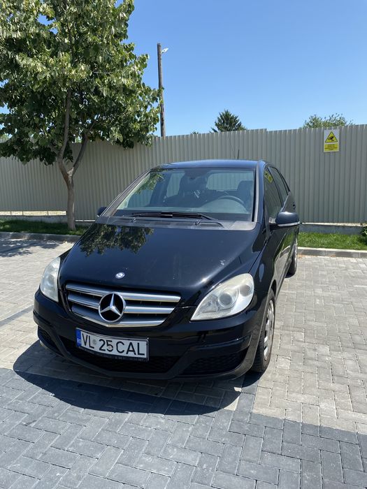 Vand schimb mercedes b180 Ramnicu Valcea • OLX.ro