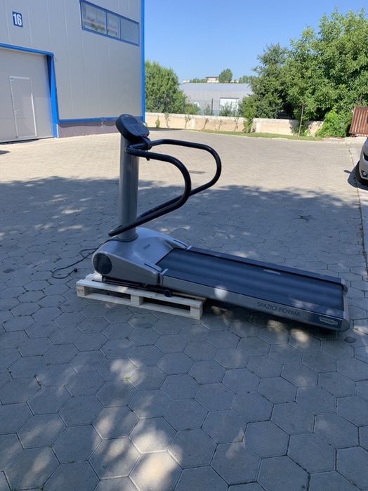 Бягаща пътека TECHNOGYM Spazio Forma гр. София 7-ми 11-ти километър • OLX.bg