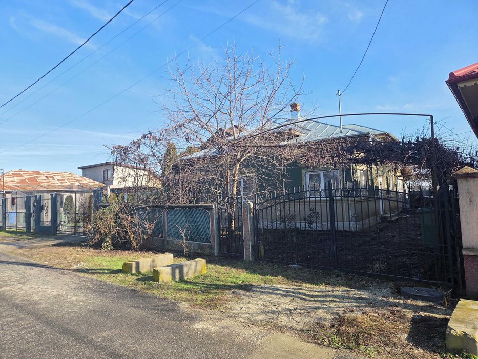 Casa si teren, Sat Cretesti, Com. Vidra, Jud. Ilfov, 15 km Bucuresti ...