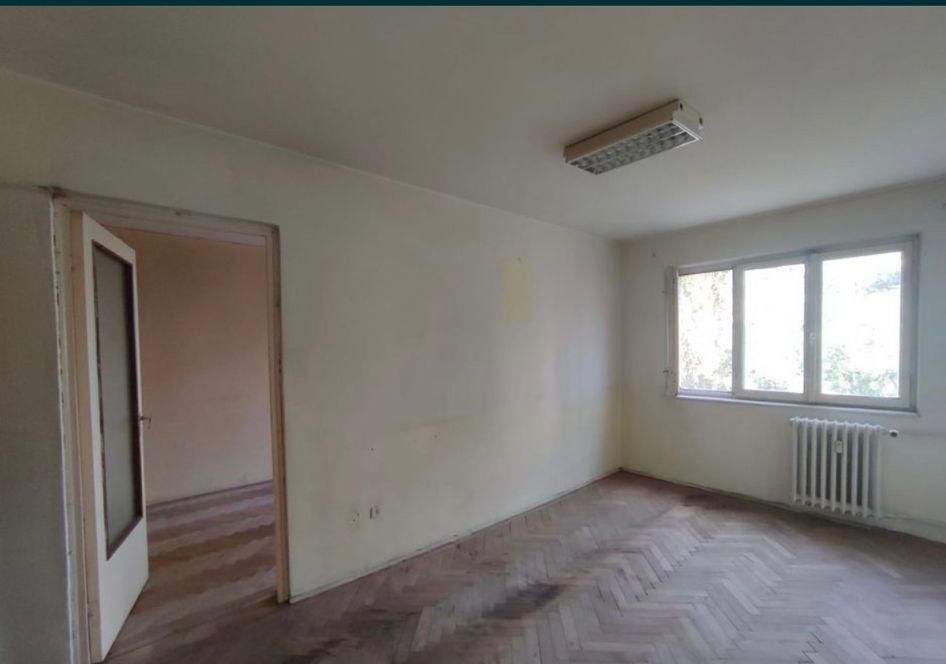 3 camere Micro 21 etaj 2 Galati • OLX.ro