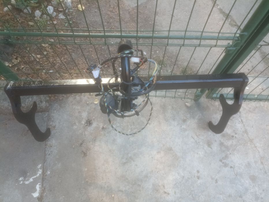 Carlig remorcare Dacia Sandero cu cablaj complet și calculator Pitesti ...