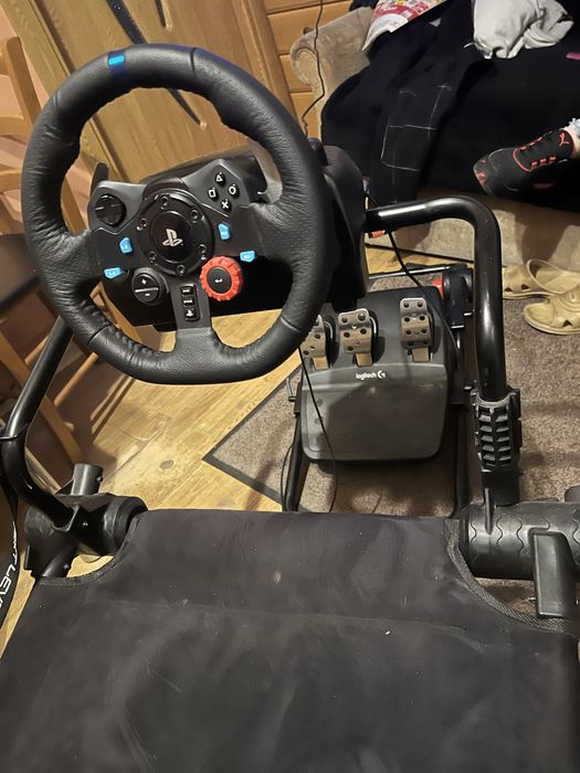 Volan logitech G29 + Scaun next level racin PS4 / PS5 PC GAMING Fagaras ...