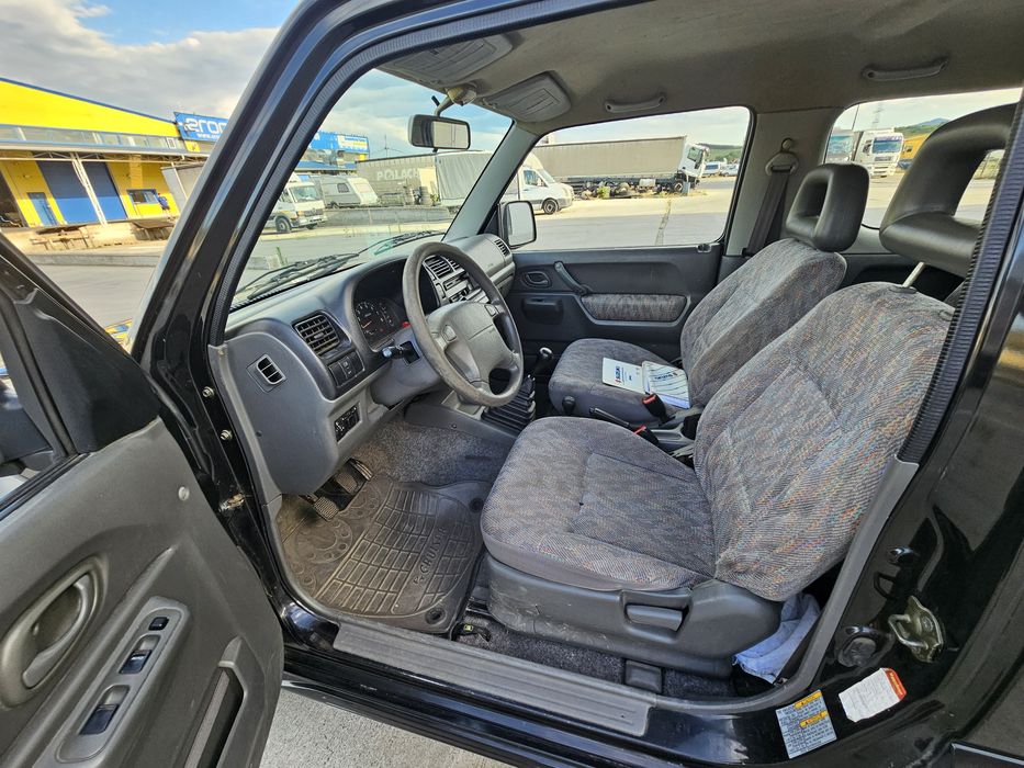 Suzuki jimny,1.3 Benzina, 4x4 cu reductor,Cârlig, Posibil Rate *** Floresti • OLX.ro