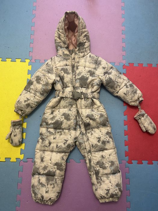 Combinezon 104 reserved Constanta • OLX.ro