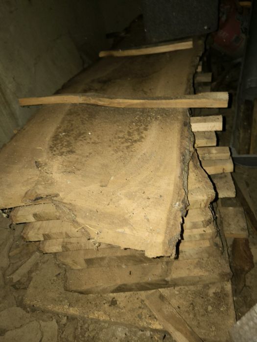 Cherestea de nuc Plesesti • OLX.ro