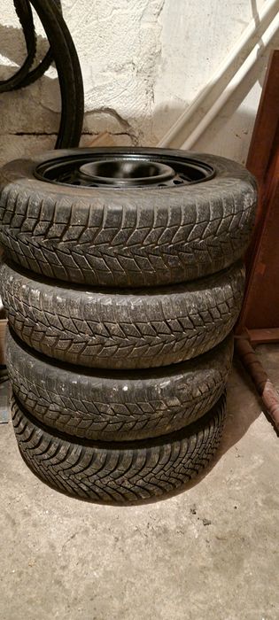 Jante Anvelope cauciucuri de iarna roti 175 65 R14 Buzau • OLX.ro