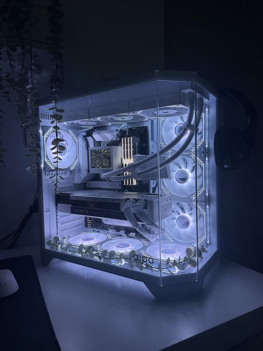 Pc gaming alb rtx3080 ryzen7 Bucuresti Sectorul 1 • OLX.ro