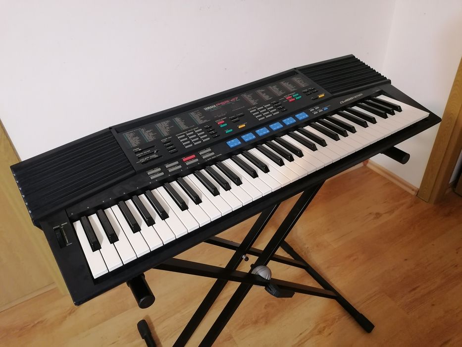 YAMAHA PSR-47 DASystem 5050 dual orga pian digital polifonic Marghita ...