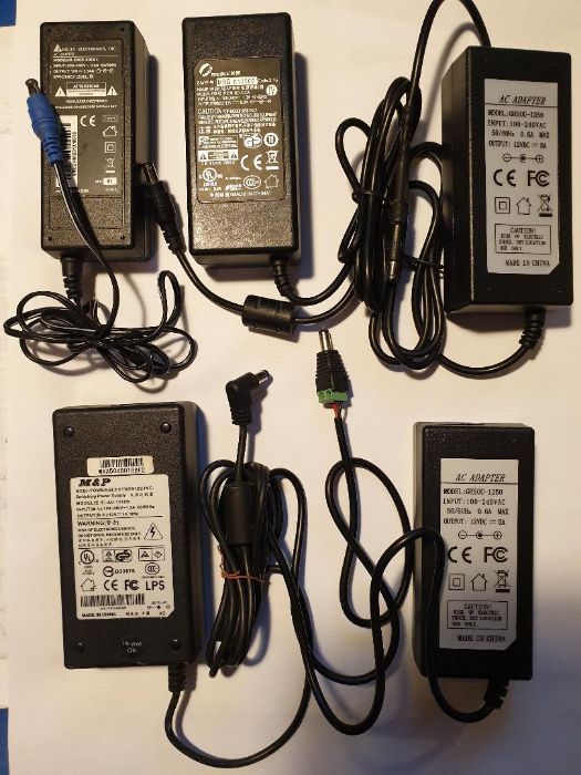 Alimentatoare 3,3/5/8/9/12/14/15/20/21/22//24/32/48V/54,5V Constanta • OLX.ro