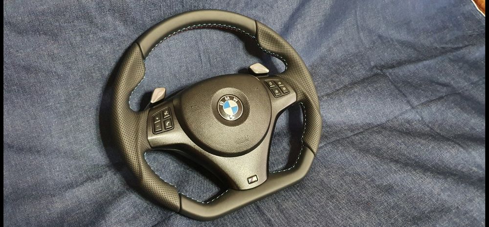 Volan ergonomic e90 cu padele Buzau • OLX.ro