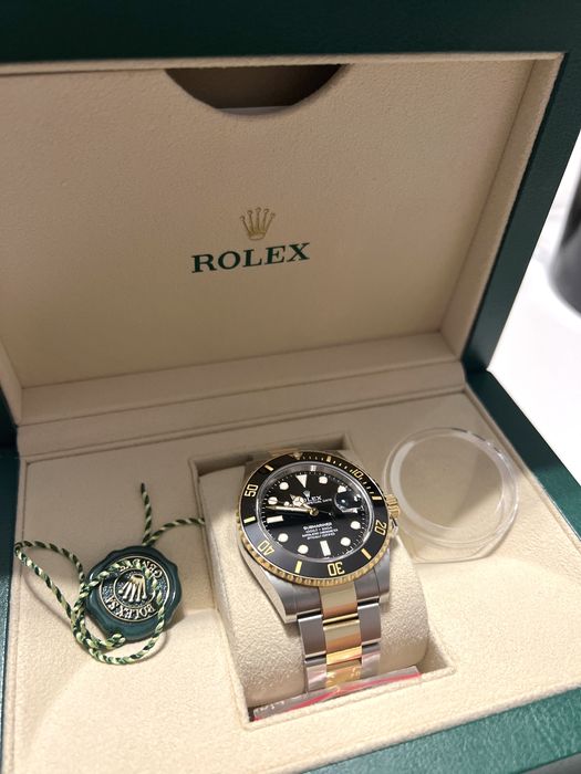 Rolex Submariner Date 41mm Nou Oystersteep and Gold 126613LN Ramnicu ...