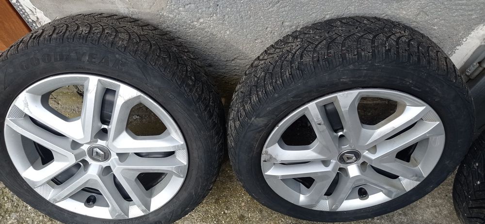 Jante și anvelope Megane 4 sau Duster Floresti • OLX.ro