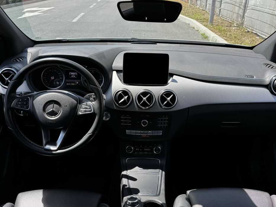 Mercedes B250e Avariat Electric Drive Bucuresti Sectorul 1 • OLX.ro