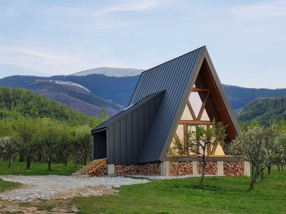 Cabane stil A-Frame din structura de lemn Buzau • OLX.ro