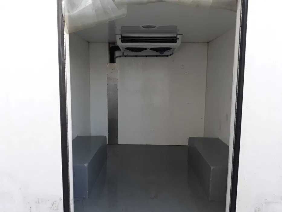 Inchiriez duba frigorifica Arad • OLX.ro