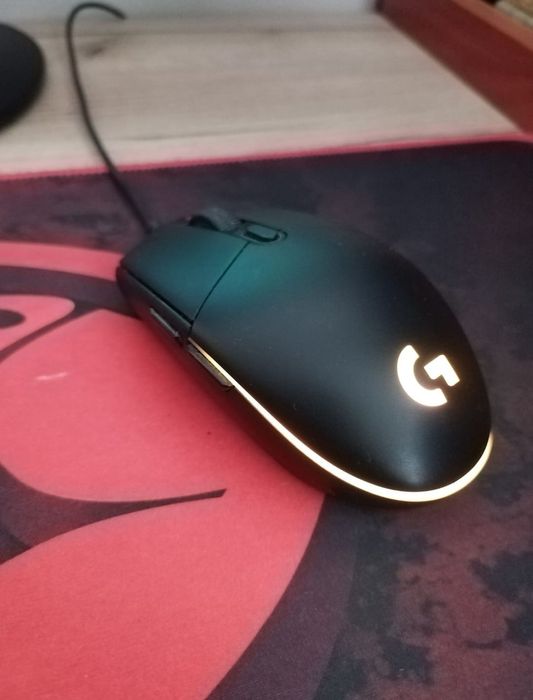 Vand PC Gaming + Periferice Tecuci • OLX.ro