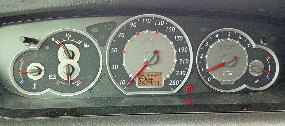 Citroen C5 1.6 diesel 2007 full 109 cp preț 1300 Fix ! Ghimbav • OLX.ro