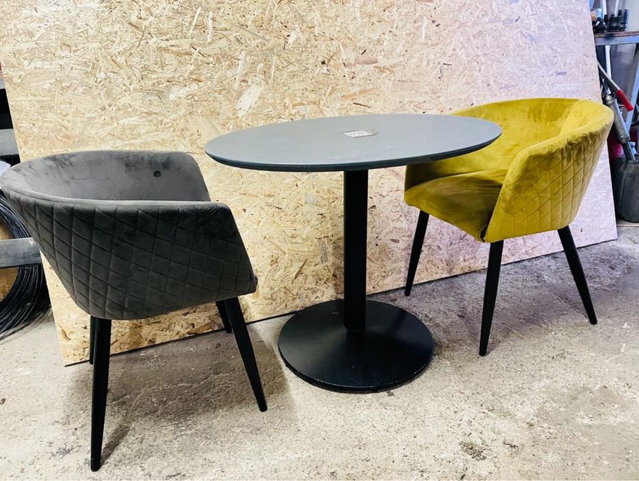 Scaune tapițate și mese rotunde Cluj-Napoca • OLX.ro