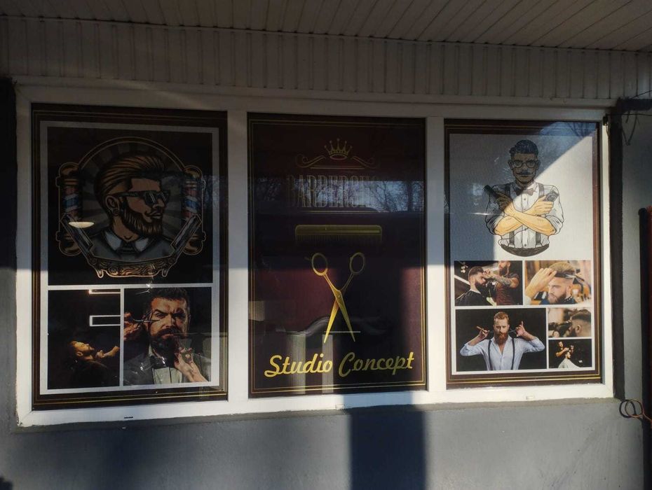 Window graphics / one way vision / autocolant perforat Pitesti • OLX.ro