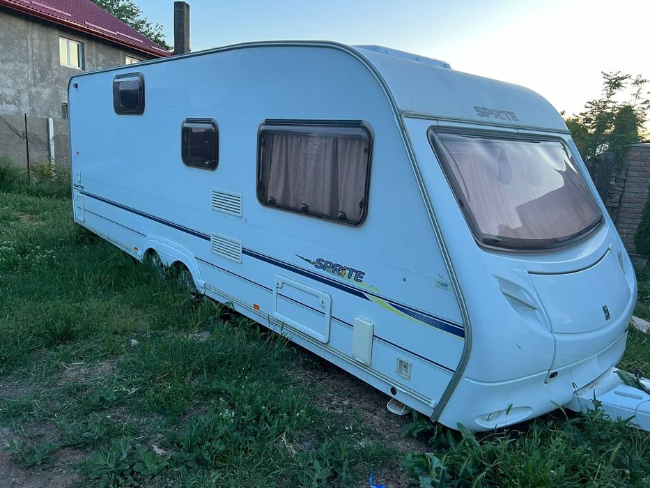 Rulota sprite quattro 2006 Carpinis • OLX.ro