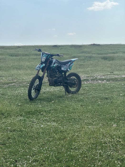 Продавам кросов мотор kxd pro germany с. Соколица • OLX.bg