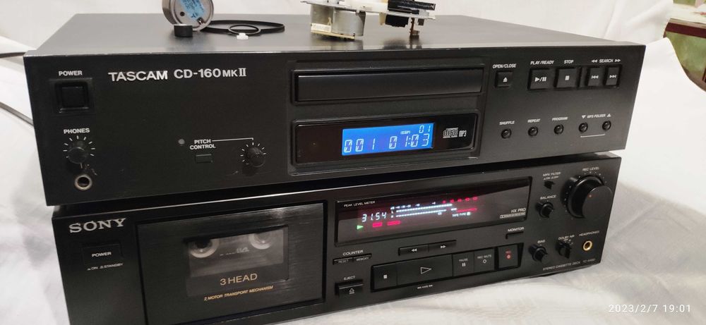 CD player TASCAM CD-160 MKII Hunedoara • OLX.ro