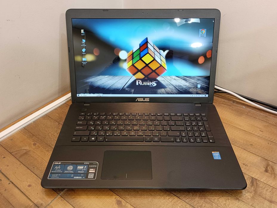 Лаптоп Asus X751L - i3 4030U / 17.3" гр. Габрово Център • OLX.bg