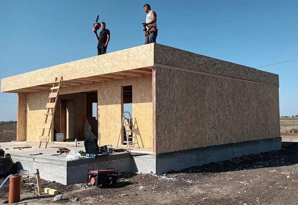 Confecționez case din OSB Iasi • OLX.ro