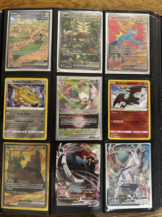 Carti pokemon, album pokemon Voluntari • OLX.ro