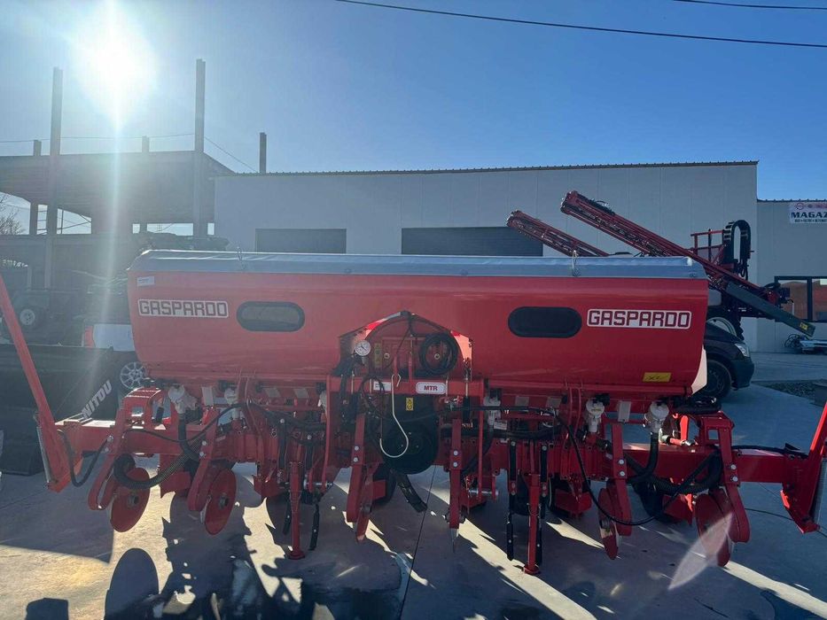 Semanatoare porumb Maschio Gaspardo MTR 6 randuri BBP Cluj-Napoca • OLX.ro