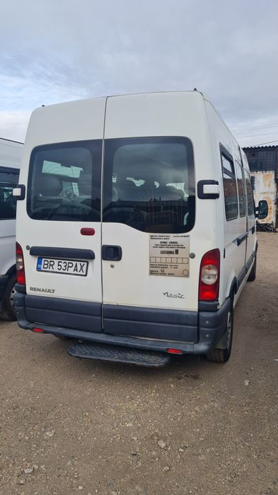 Microbuz Renault Master 15 locuri Cazasu • OLX.ro