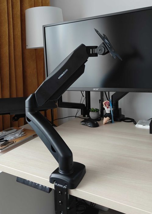 Suport/brat monitor StableDesk Lifter, 17-32", 9kg Iasi • OLX.ro