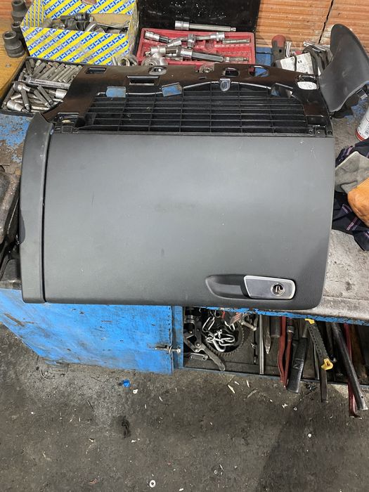 Жабка ауди а4 б8 б8 5 а5 Audi A4 A5 гр Бургас Меден рудник зона А • Olx Bg