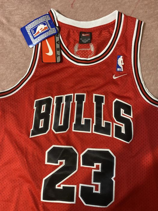 Maieu Chicago Bulls Craiova • OLX.ro