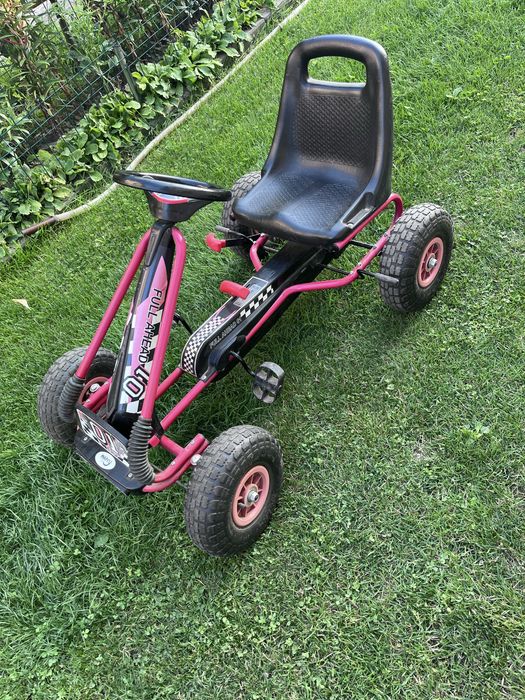 Vand Kart cu pedale categoria 4-8 ani Urisor • OLX.ro