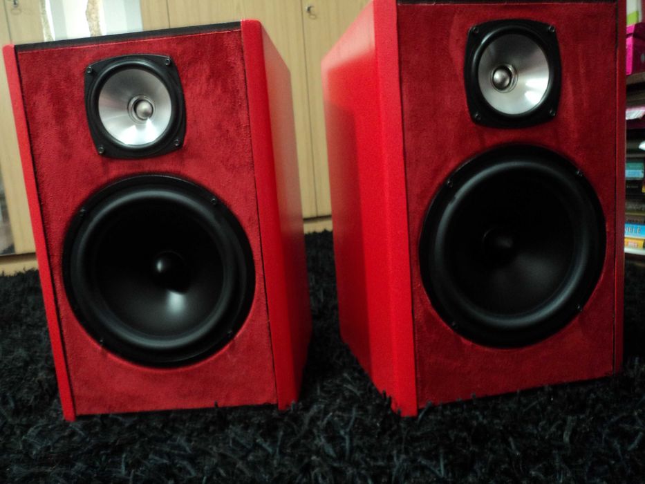 Boxe unicate, diy, construite manual, piele naturala. Brasov • OLX.ro