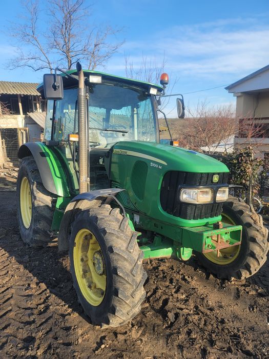 Tractor john deere 5100 m Ireasca • OLX.ro