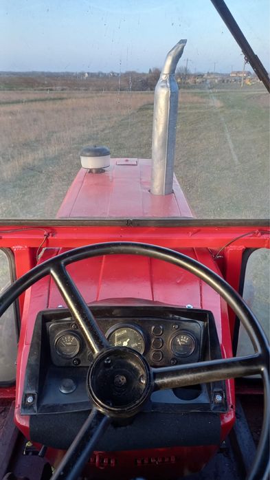Vand Tractor U650 Dascalu • OLX.ro