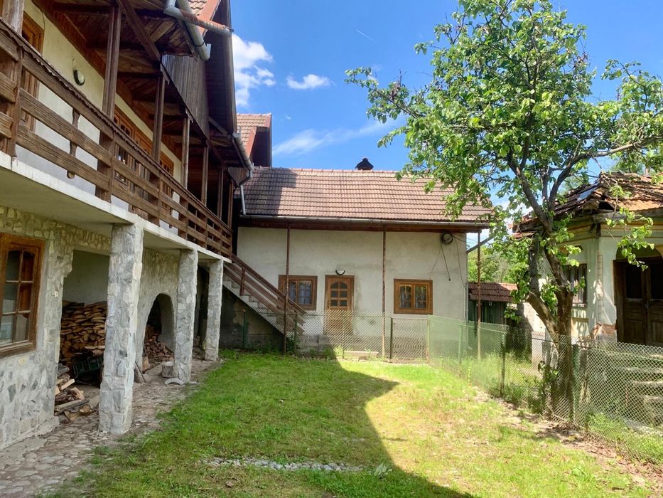 Casa de vanzare Novaci Novaci • OLX.ro