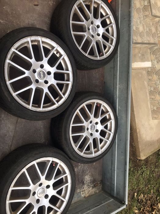 Vând jante 5x114.3 R18 + cauciucuri de iarnǎ Slanic • OLX.ro