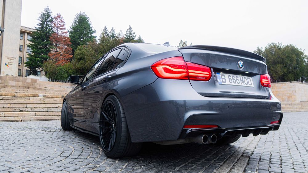 Bmw 330e Facelift F30 355hp Plug-in Hybrid M pachet interior/exterior ...