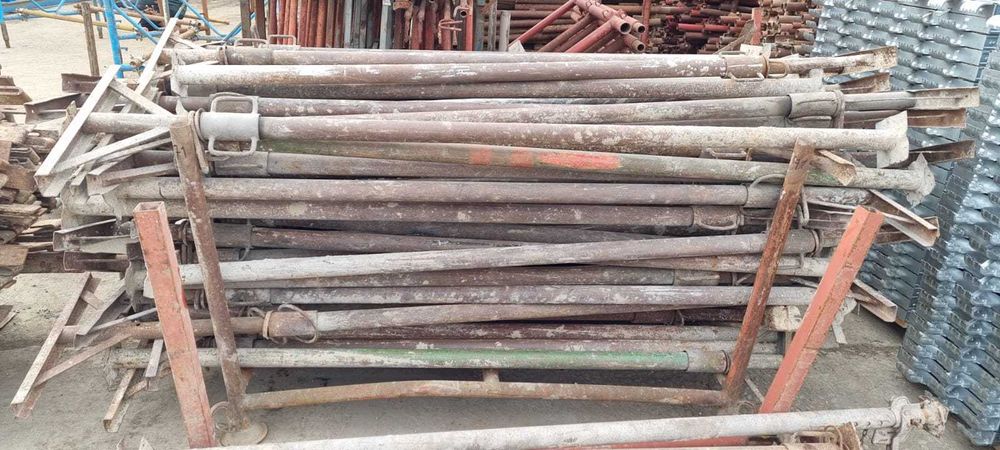 Popi model Italian cu "T" 3,6m, popici metalici placa Brasov • OLX.ro