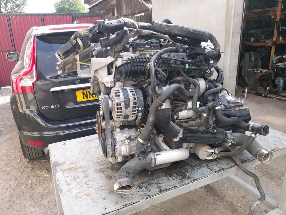 Motor 2.0 T5 Volvo Xc60 Xc90 S90 V90 S60 Cod B4204T26 Falticeni • OLX.ro