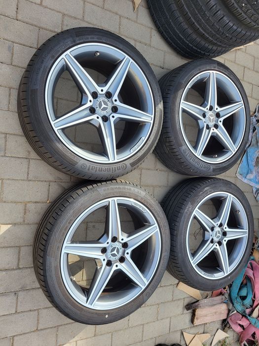 Jante Mercedes C class AMG w205 originale în 2 latimi Arad • OLX.ro