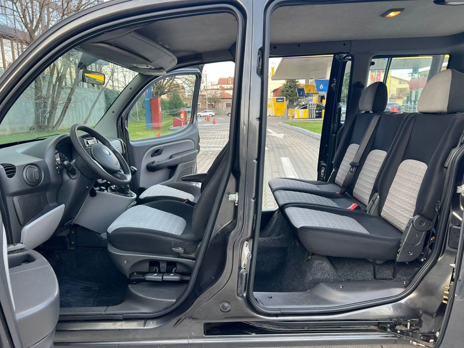 FIAT Doblo Exemplar Masina de Familie cu Locuri Bucuresti Sectorul 1 ...