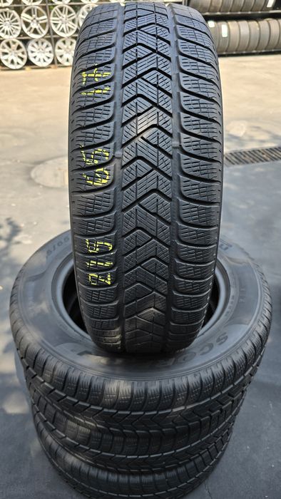 4 anvelope iarnă Pirelli 215/65/17 - transport inclus Timisoara • OLX.ro