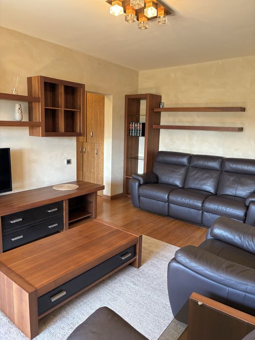 Inchiriez apartament 2 cam, renovat complet, malul Begai Timisoara • OLX.ro